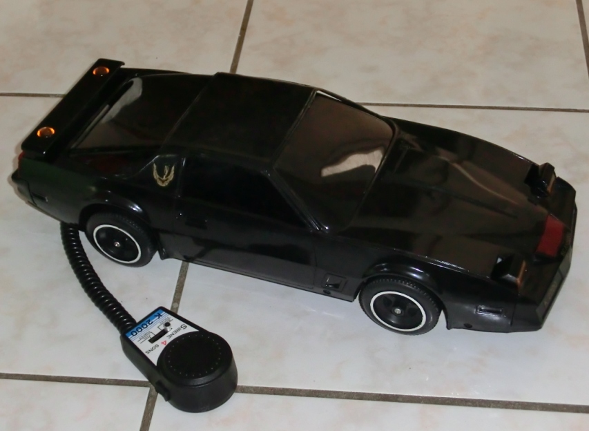 K-2000 / K2000 / KNIGHT RIDER - Les Jouets et les Proders