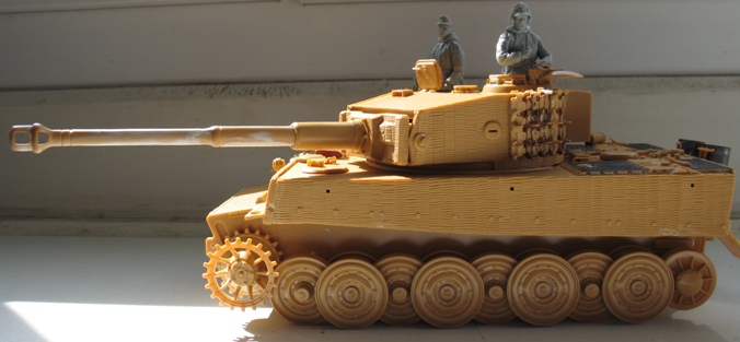 Tiger I: Mid (Academy) par Dragon1875, Late ausf E (Tamiya) par Skaarj ...