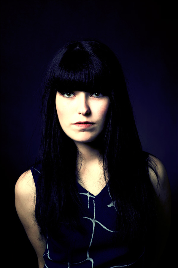 Site de fan de la chanteuse Marie France - MADEMOISELLE NINETEEN le 12 ...